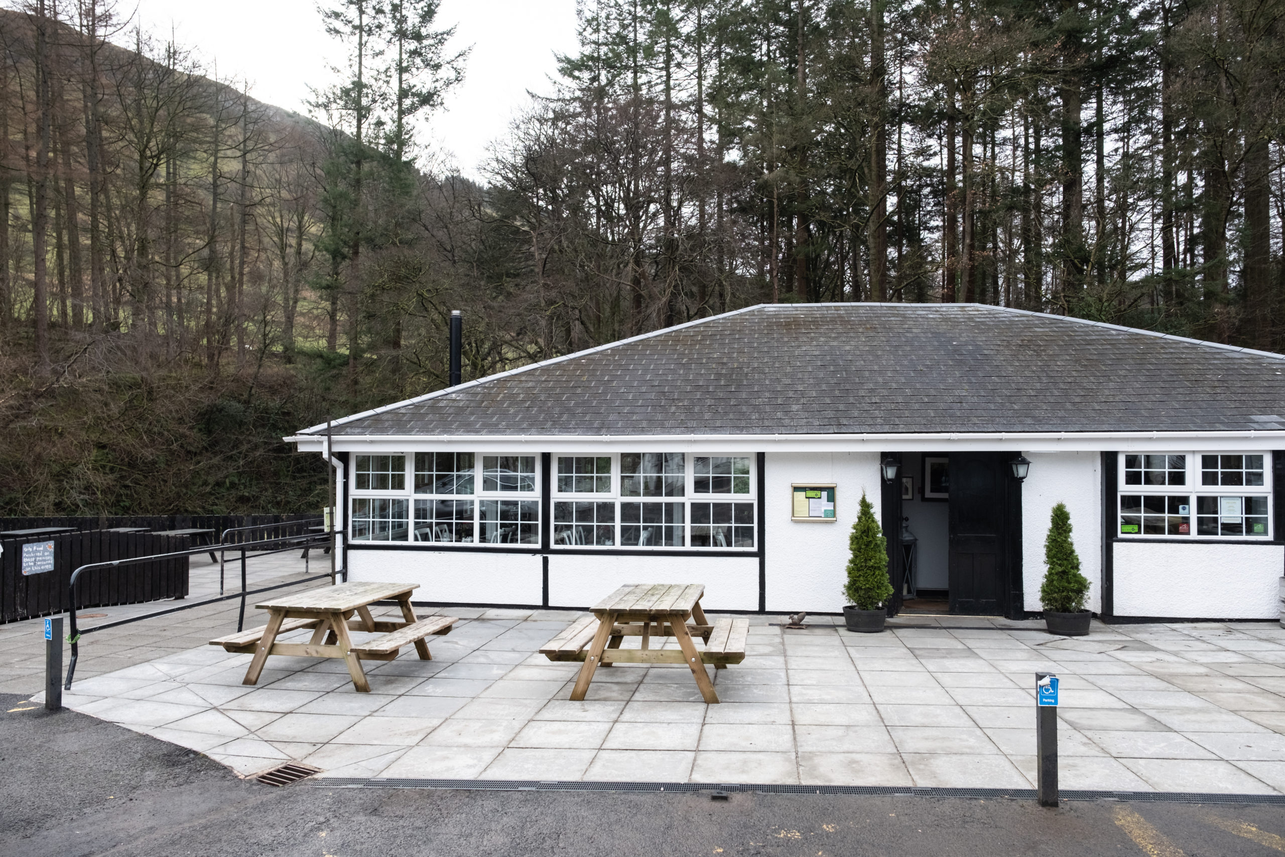 Laragh_19Feb19_PM-3286 – Laragh Lodge